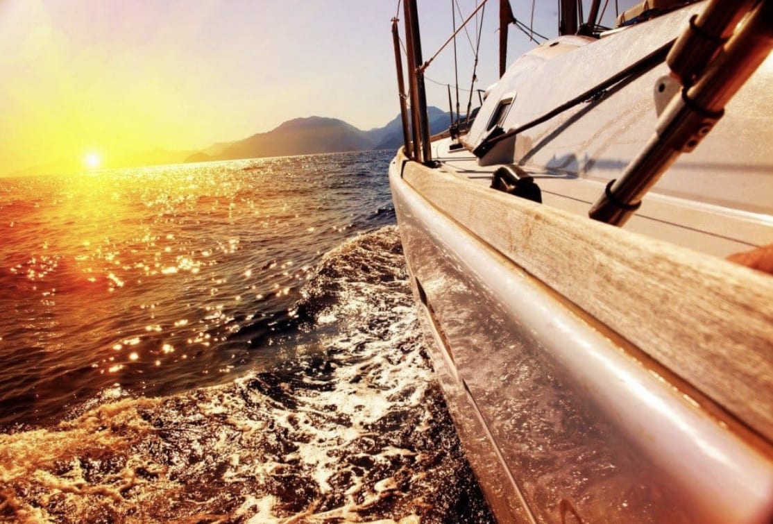 sailing-into-sunset – Dubai Offshore Sailing Club